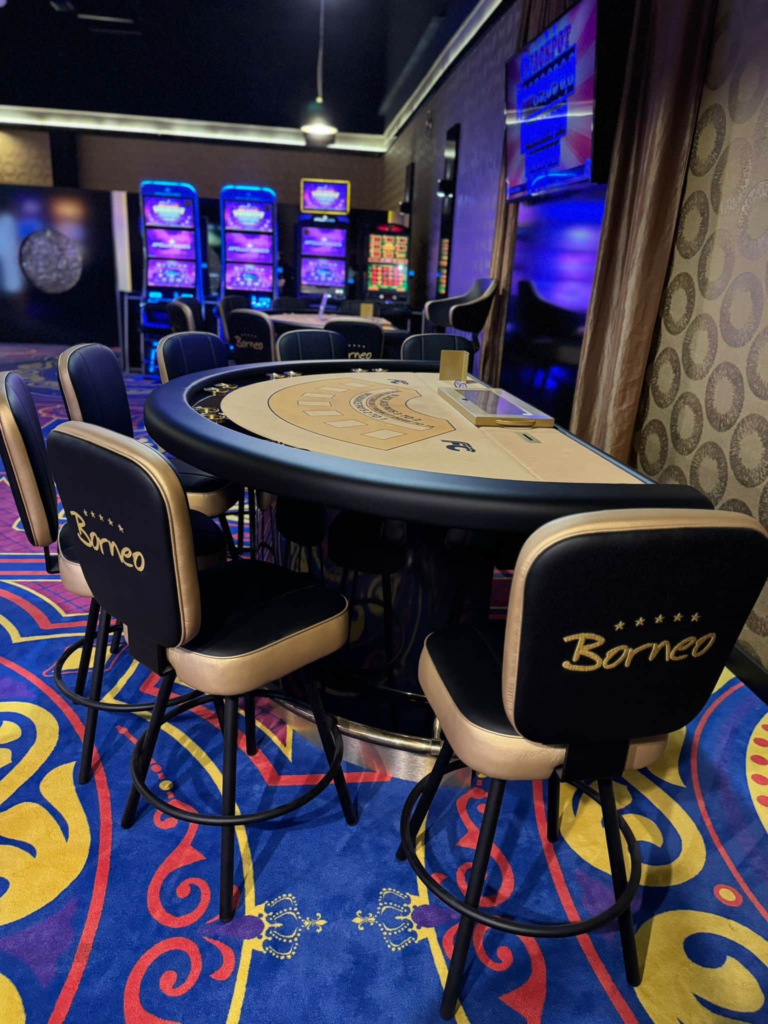 Card Table – Apex Live Gaming